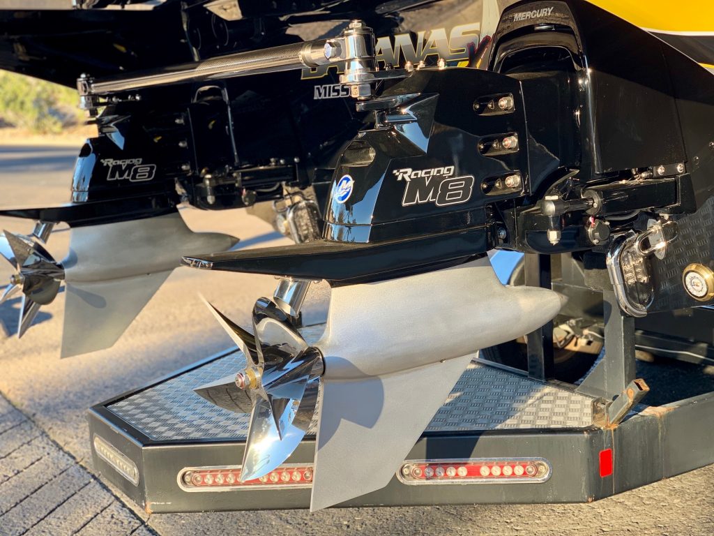 DCB Delivers M44 Bananas XL to Dave Magoo for Maiden Voyage | Powerboat ...