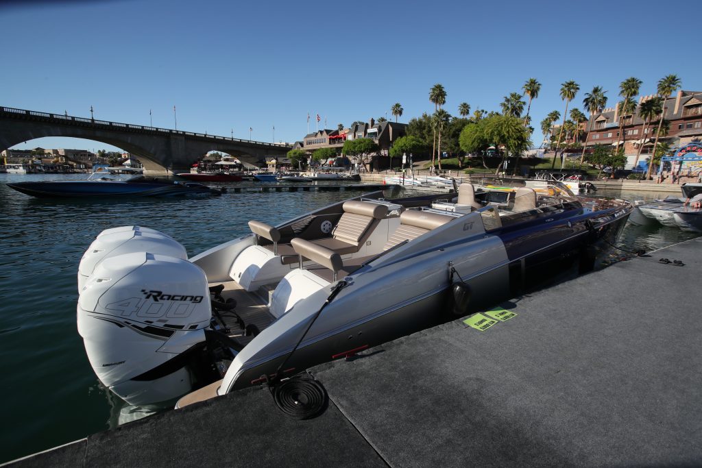 DESERT STORM GALLERY: Donzi GT | Powerboat Nation