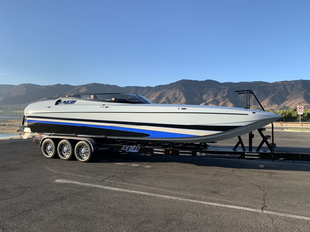 DCB Delivers M31 Widebody to First-Time Customer Jeff Clark - Powerboat ...