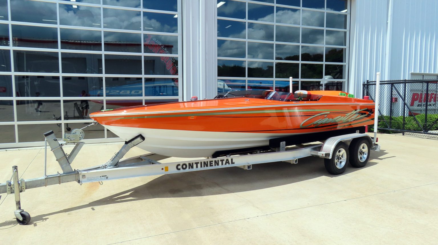 Cigarette, Cigar—So What? | Powerboat Nation