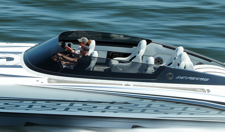 The Southern Cross—Six Brilliant Boating Events From May Through June ...